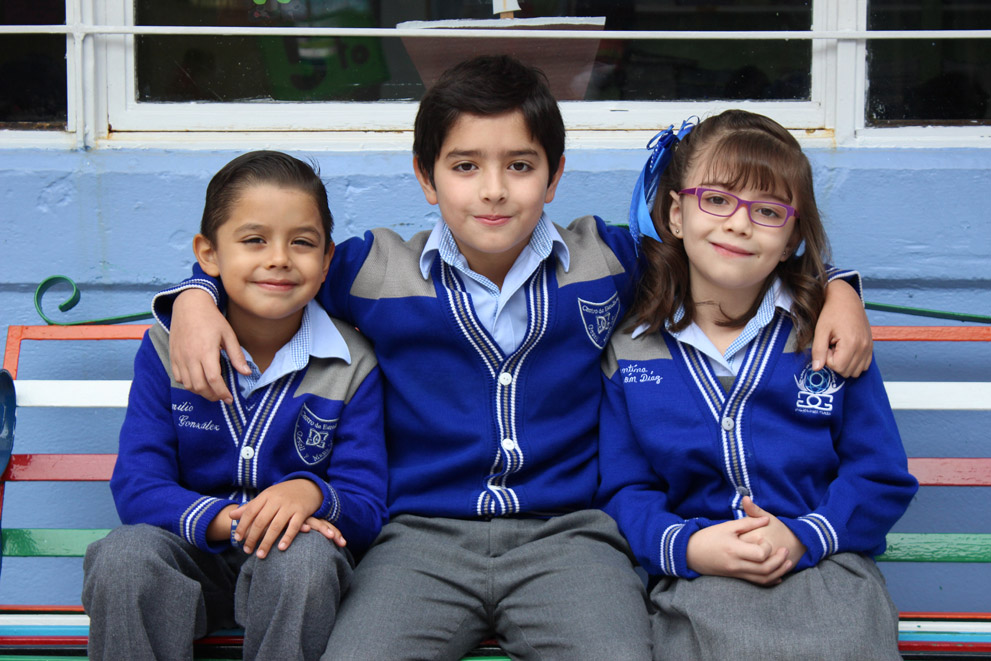 Escuela Primaria Gema Del Lago CEIP Buenos Aires